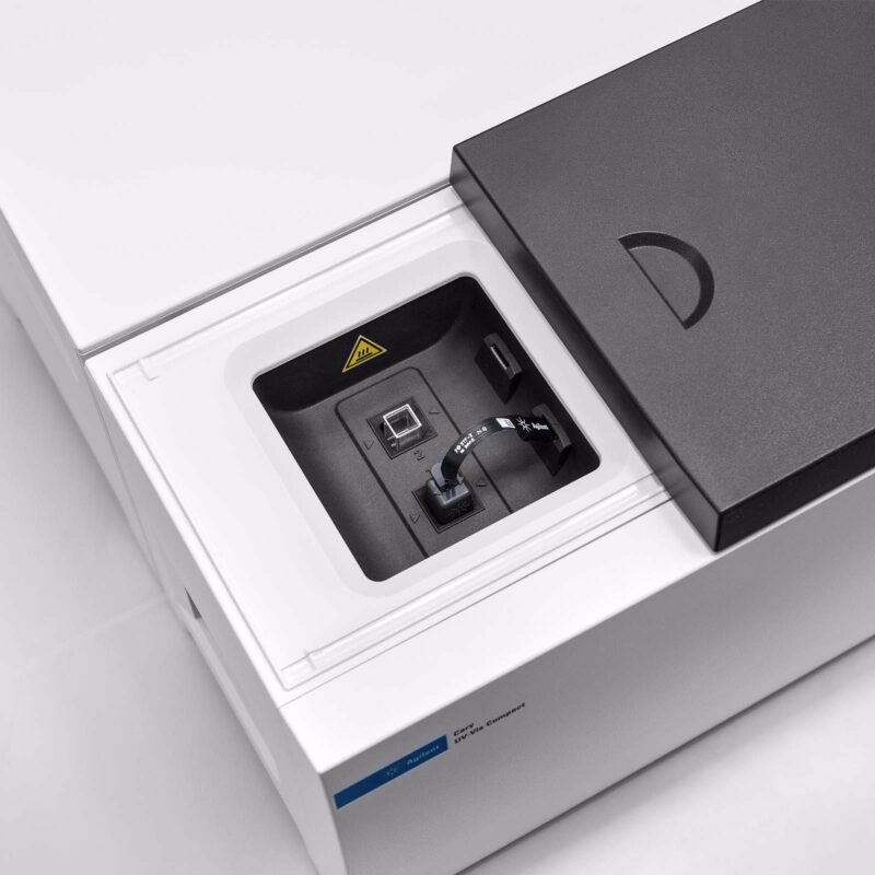 Cary 3500 Compact UV-Vis Spectrophotometer - REDSTAR-CMS