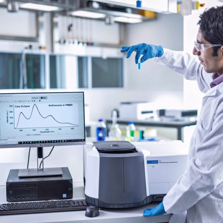 Cary Eclipse Fluorescence Spectrometer - REDSTAR-CMS